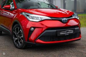 Красный Тойота C-HR 2020 в Вильнюс, объемом двигателя 1.80 л и пробегом 82 тыс. км за 20500 €, фото 3 на AUTOMOTO.COM.LV