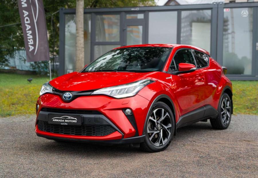 Красный Тойота C-HR 2020 в Вильнюс, объемом двигателя 1.80 л и пробегом 82 тыс. км за 20500 €, фото 7 на AUTOMOTO.COM.LV