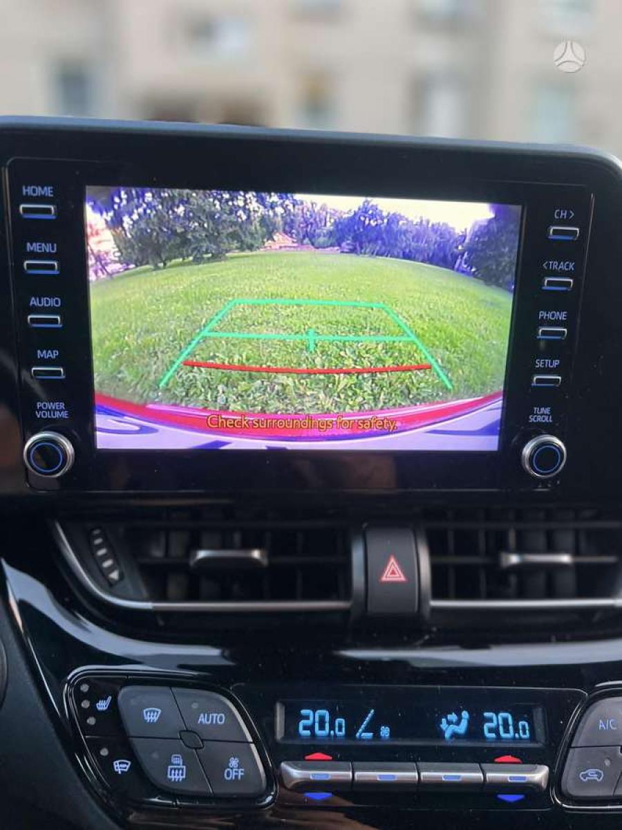 Red Toyota C-HR 2020 in Raseiniai, with an engine capacity of 1.20 L and mileage of 36 thousand km for 16300 €, photo 22 on AUTOMOTO.COM.LV