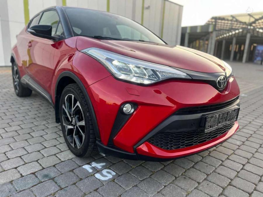 Red Toyota C-HR 2020 in Raseiniai, with an engine capacity of 1.20 L and mileage of 36 thousand km for 16300 €, photo 24 on AUTOMOTO.COM.LV