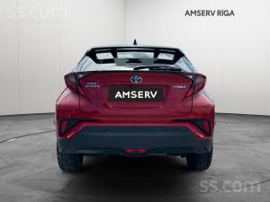 Sarkans Toyota C-HR 2021 Rīga, ar dzinēja tilpumu 1.80 L un nobraukumu 69 tūkst. km par 20500 €, foto 5 vietnē AUTOMOTO.COM.LV