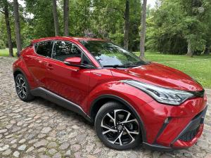 Красный Тойота C-HR 2021 в Каунас, объемом двигателя 1.20 л и пробегом 100 тыс. км за 19990 €, фото 3 на AUTOMOTO.COM.LV