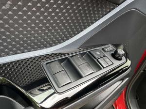 Красный Тойота C-HR 2021 в Каунас, объемом двигателя 1.20 л и пробегом 100 тыс. км за 19990 €, фото 17 на AUTOMOTO.COM.LV