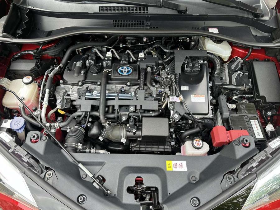 Красный Тойота C-HR 2021 в Каунас, объемом двигателя 1.20 л и пробегом 100 тыс. км за 19990 €, фото 35 на AUTOMOTO.COM.LV