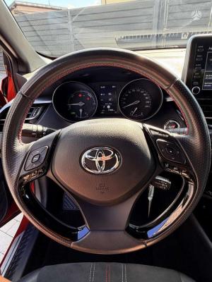 Красный Тойота C-HR 2021 в Каунас, объемом двигателя 1.99 л и пробегом 78 тыс. км за 24900 €, фото 18 на AUTOMOTO.COM.LV