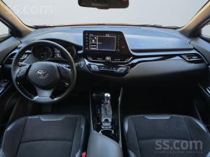 Sarkans Toyota C-HR 2021 Rīga, ar dzinēja tilpumu 1.80 L un nobraukumu 82 tūkst. km par 20920 €, foto 11 vietnē AUTOMOTO.COM.LV