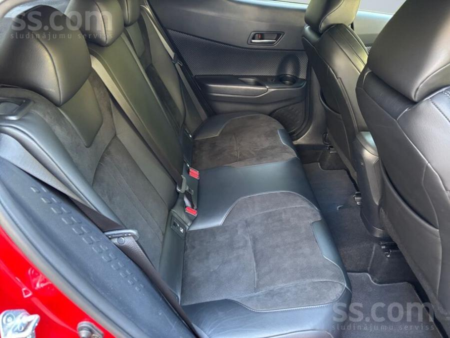 Sarkans Toyota C-HR 2021 Rīga, ar dzinēja tilpumu 1.80 L un nobraukumu 82 tūkst. km par 20920 €, foto 14 vietnē AUTOMOTO.COM.LV