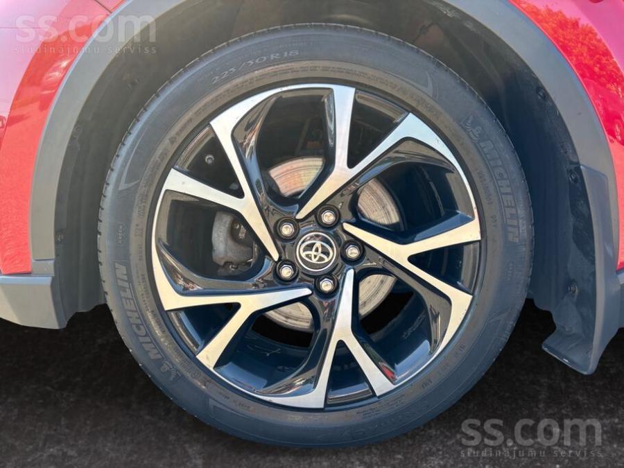 Sarkans Toyota C-HR 2021 Rīga, ar dzinēja tilpumu 1.80 L un nobraukumu 82 tūkst. km par 20920 €, foto 15 vietnē AUTOMOTO.COM.LV