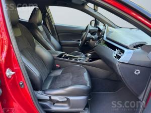 Sarkans Toyota C-HR 2021 Rīga, ar dzinēja tilpumu 1.80 L un nobraukumu 82 tūkst. km par 20920 €, foto 16 vietnē AUTOMOTO.COM.LV