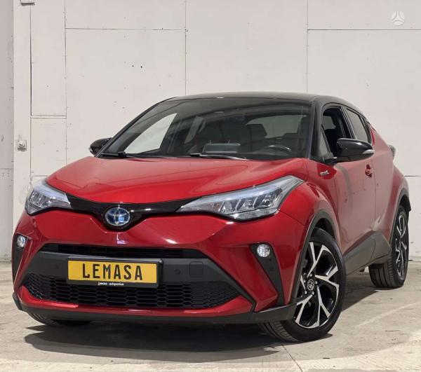 Red Toyota C-HR 2021 in Klaipeda, with an engine capacity of 1.80 L and mileage of 173 thousand km for 17999 €, photo 1 on AUTOMOTO.COM.LV