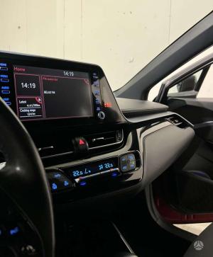 Красный Тойота C-HR 2021 в Клайпеда, объемом двигателя 1.80 л и пробегом 173 тыс. км за 17999 €, фото 13 на AUTOMOTO.COM.LV