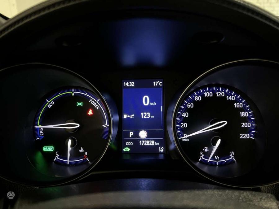 Красный Тойота C-HR 2021 в Клайпеда, объемом двигателя 1.80 л и пробегом 173 тыс. км за 17999 €, фото 28 на AUTOMOTO.COM.LV