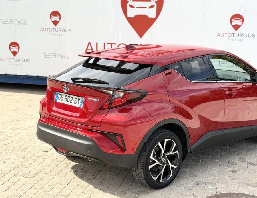 Sarkans Toyota C-HR 2021 Tauragė, ar dzinēja tilpumu 1.80 L un nobraukumu 66 tūkst. km par 18800 €, foto 23 vietnē AUTOMOTO.COM.LV