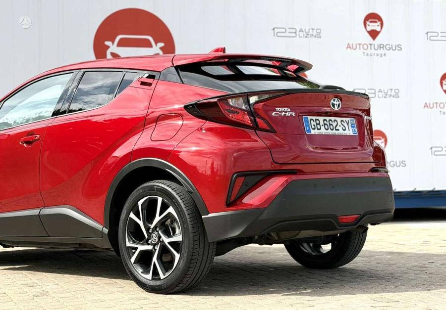 Sarkans Toyota C-HR 2021 Tauragė, ar dzinēja tilpumu 1.80 L un nobraukumu 66 tūkst. km par 18800 €, foto 27 vietnē AUTOMOTO.COM.LV