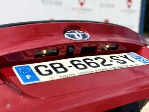 Sarkans Toyota C-HR 2021 Tauragė, ar dzinēja tilpumu 1.80 L un nobraukumu 66 tūkst. km par 18800 €, foto 39 vietnē AUTOMOTO.COM.LV