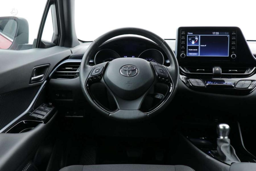 Red Toyota C-HR 2021 in Vilnius, with an engine capacity of 1.80 L and mileage of 75 thousand km for 23900 €, photo 9 on AUTOMOTO.COM.LV