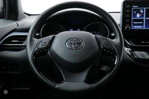 Red Toyota C-HR 2021 in Vilnius, with an engine capacity of 1.80 L and mileage of 75 thousand km for 23900 €, photo 14 on AUTOMOTO.COM.LV