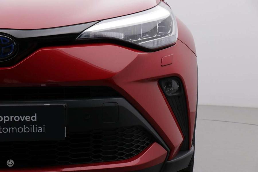 Red Toyota C-HR 2021 in Vilnius, with an engine capacity of 1.80 L and mileage of 75 thousand km for 23900 €, photo 21 on AUTOMOTO.COM.LV