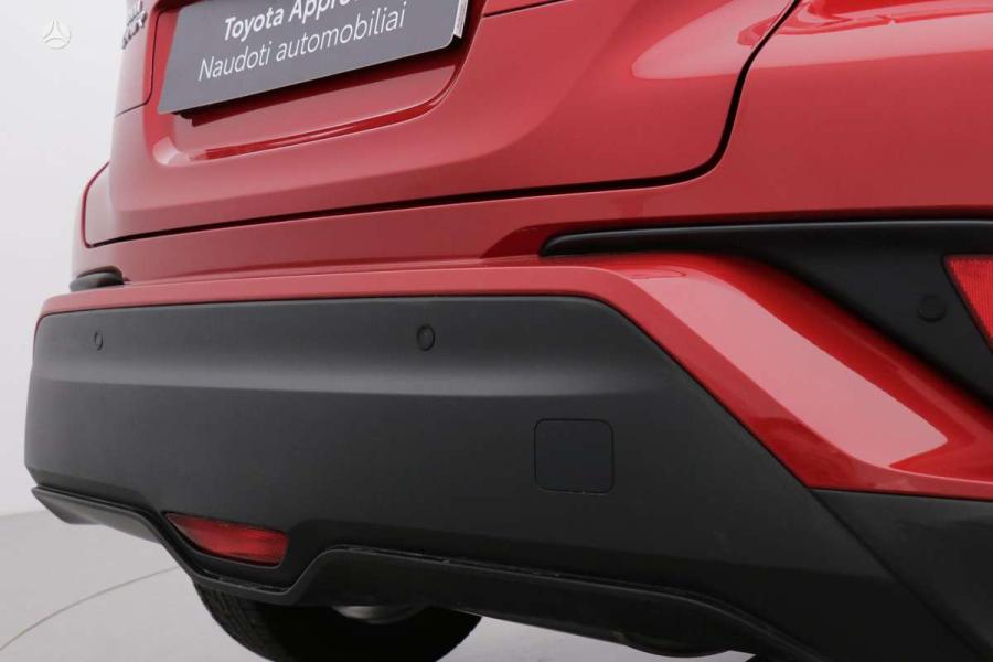 Red Toyota C-HR 2021 in Vilnius, with an engine capacity of 1.80 L and mileage of 75 thousand km for 23900 €, photo 22 on AUTOMOTO.COM.LV