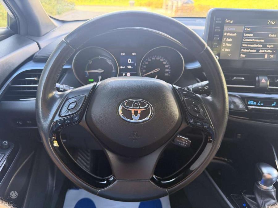 Sarkans Toyota C-HR 2021 Viļņa, ar dzinēja tilpumu 1.80 L un nobraukumu 108 tūkst. km par 22800 €, foto 28 vietnē AUTOMOTO.COM.LV