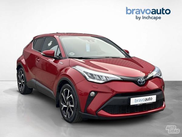 Toyota C-HR 2021 in Kaunas on AUTOMOTO.COM.LV Red Toyota C-HR 2021 in Kaunas, with an engine capacity of 2.00 L and mileage of 108 thousand km for 22771 €, photo 8 on AUTOMOTO.COM.LV