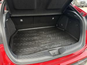 Red Toyota C-HR 2021 in Kaunas, with an engine capacity of 2.00 L and mileage of 108 thousand km for 22771 €, photo 12 on AUTOMOTO.COM.LV