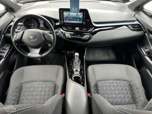 Red Toyota C-HR 2021 in Kaunas, with an engine capacity of 2.00 L and mileage of 108 thousand km for 22771 €, photo 14 on AUTOMOTO.COM.LV