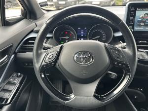 Red Toyota C-HR 2021 in Kaunas, with an engine capacity of 2.00 L and mileage of 108 thousand km for 22771 €, photo 16 on AUTOMOTO.COM.LV