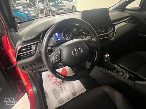 Red Toyota C-HR 2022 in Kaunas, with an engine capacity of 0.00 L and mileage of 49 thousand km for 28258 €, photo 7 on AUTOMOTO.COM.LV