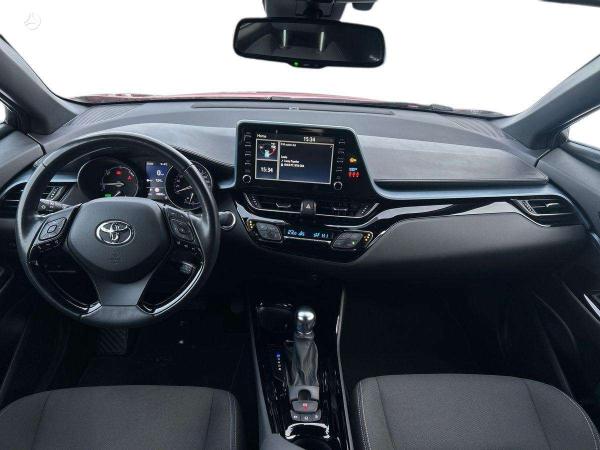 Red Toyota C-HR 2022 in Klaipeda, with an engine capacity of 1.80 L and mileage of 77 thousand km for 23900 €, photo 8 on AUTOMOTO.COM.LV