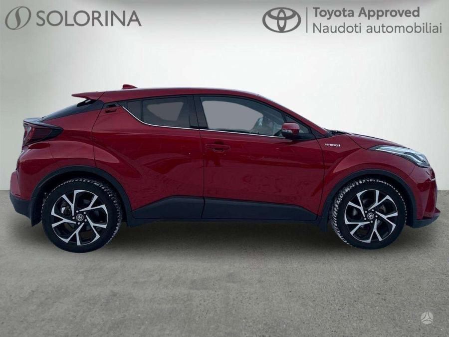 Красный Тойота C-HR 2022 в Клайпеда, объемом двигателя 1.80 л и пробегом 77 тыс. км за 23900 €, фото 15 на AUTOMOTO.COM.LV