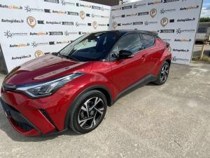 Red Toyota C-HR 2022 in Vilnius, with an engine capacity of 1.99 L and mileage of 64 thousand km for 24250 €, photo 3 on AUTOMOTO.COM.LV