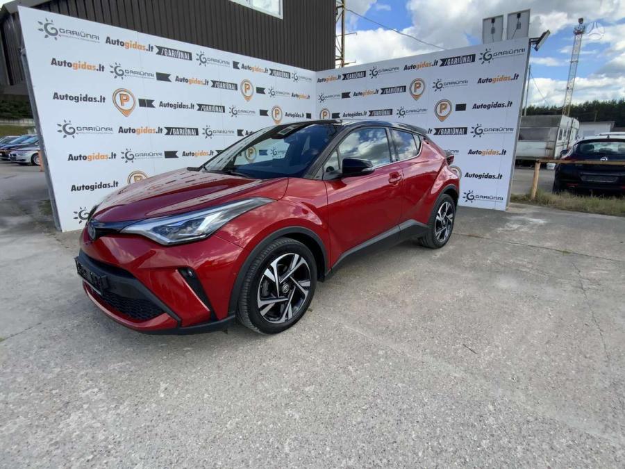 Red Toyota C-HR 2022 in Vilnius, with an engine capacity of 1.99 L and mileage of 64 thousand km for 24250 €, photo 12 on AUTOMOTO.COM.LV