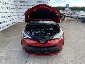 Red Toyota C-HR 2022 in Vilnius, with an engine capacity of 1.99 L and mileage of 64 thousand km for 24250 €, photo 28 on AUTOMOTO.COM.LV
