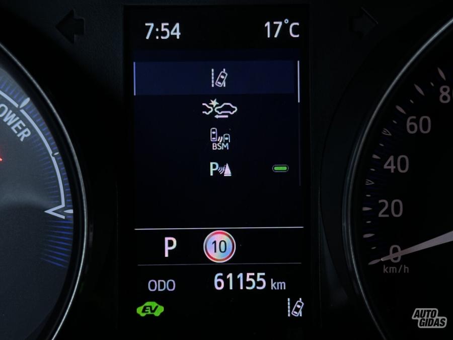 Красный Тойота C-HR 2022 в Авиженяй, объемом двигателя 1.80 л и пробегом 61 тыс. км за 23250 €, фото 9 на AUTOMOTO.COM.LV