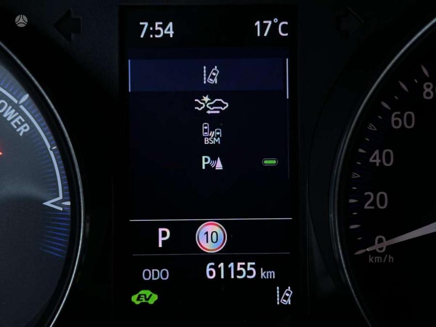 Red Toyota C-HR 2022 in Vilnius, with an engine capacity of 1.80 L and mileage of 61 thousand km for 23250 €, photo 9 on AUTOMOTO.COM.LV