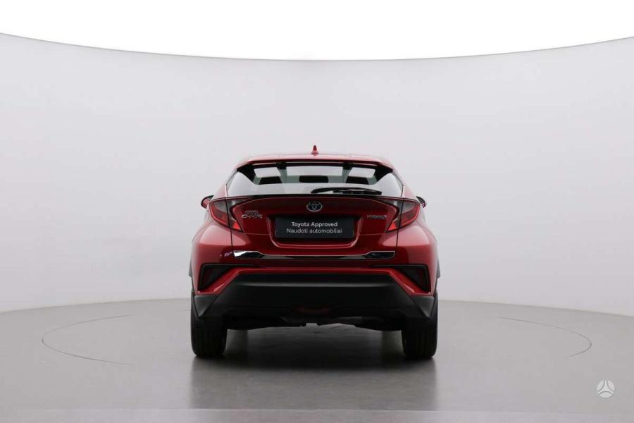 Красный Тойота C-HR 2022 в Вильнюс, объемом двигателя 1.80 л и пробегом 76 тыс. км за 23900 €, фото 6 на AUTOMOTO.COM.LV