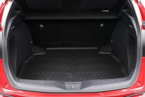 Красный Тойота C-HR 2022 в Вильнюс, объемом двигателя 1.80 л и пробегом 76 тыс. км за 23900 €, фото 12 на AUTOMOTO.COM.LV