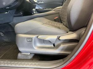 Sarkans Toyota C-HR 2022 Kauņa, ar dzinēja tilpumu 1.80 L un nobraukumu 49 tūkst. km par 23500 €, foto 23 vietnē AUTOMOTO.COM.LV