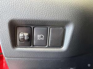 Sarkans Toyota C-HR 2022 Kauņa, ar dzinēja tilpumu 1.80 L un nobraukumu 49 tūkst. km par 23500 €, foto 25 vietnē AUTOMOTO.COM.LV