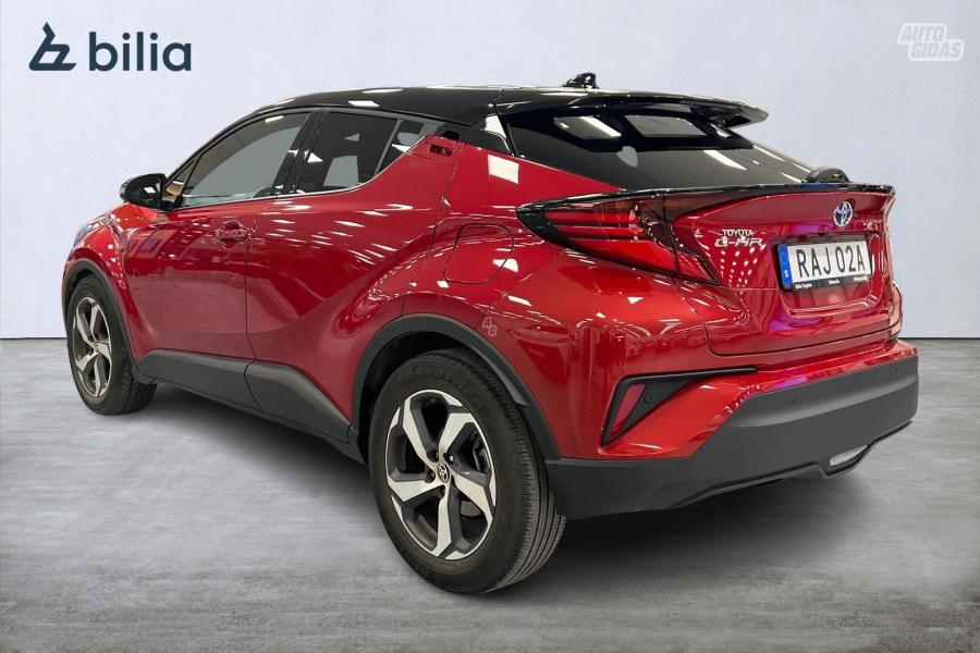 Red Toyota C-HR 2023 in Kaunas, with an engine capacity of 0.00 L and mileage of 11 thousand km for 31199 €, photo 3 on AUTOMOTO.COM.LV