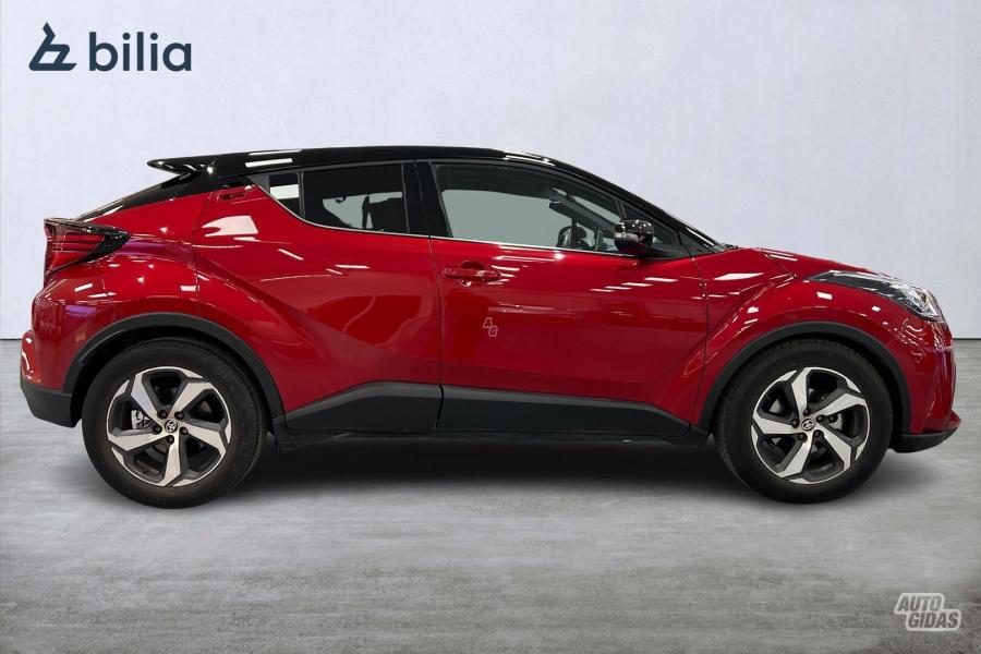 Red Toyota C-HR 2023 in Kaunas, with an engine capacity of 0.00 L and mileage of 11 thousand km for 31199 €, photo 19 on AUTOMOTO.COM.LV