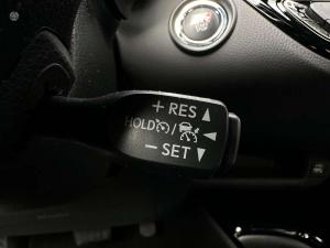 Sarkans Toyota C-HR 2023 Viļņa, ar dzinēja tilpumu 2.00 L un nobraukumu 142 tūkst. km par 23450 €, foto 15 vietnē AUTOMOTO.COM.LV