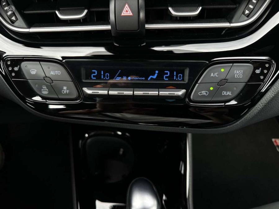 Sarkans Toyota C-HR 2023 Viļņa, ar dzinēja tilpumu 2.00 L un nobraukumu 142 tūkst. km par 23450 €, foto 22 vietnē AUTOMOTO.COM.LV