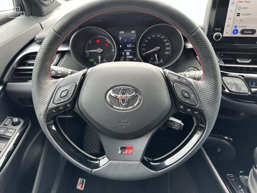 Красный Тойота C-HR 2023 в Авиженяй, объемом двигателя 2.00 л и пробегом 142 тыс. км за 23450 €, фото 7 на AUTOMOTO.COM.LV