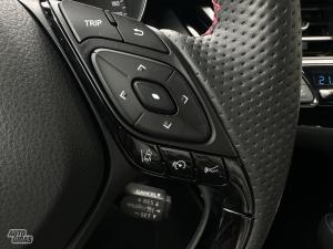Красный Тойота C-HR 2023 в Авиженяй, объемом двигателя 2.00 л и пробегом 142 тыс. км за 23450 €, фото 12 на AUTOMOTO.COM.LV