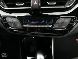 Красный Тойота C-HR 2023 в Авиженяй, объемом двигателя 2.00 л и пробегом 142 тыс. км за 23450 €, фото 22 на AUTOMOTO.COM.LV