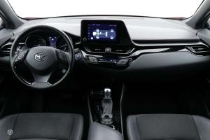 Красный Тойота C-HR 2023 в Вильнюс, объемом двигателя 1.80 л и пробегом 62 тыс. км за 26500 €, фото 8 на AUTOMOTO.COM.LV