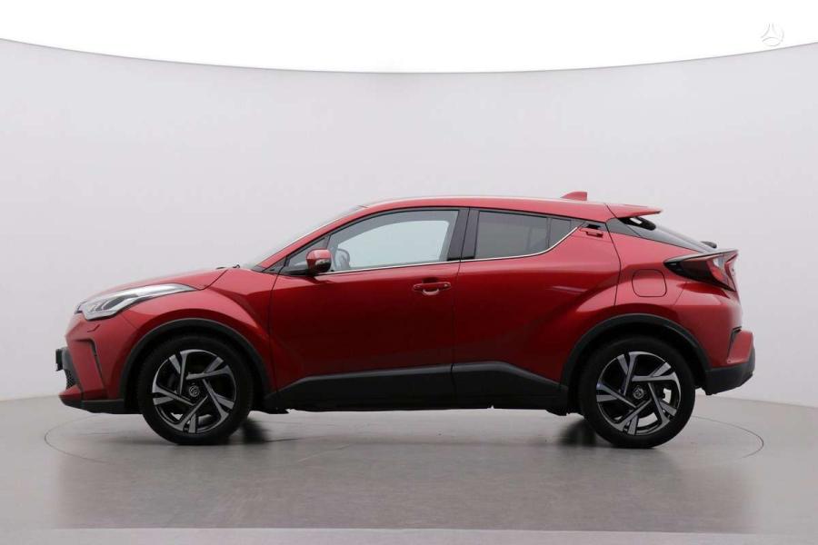 Красный Тойота C-HR 2023 в Вильнюс, объемом двигателя 1.80 л и пробегом 62 тыс. км за 26500 €, фото 5 на AUTOMOTO.COM.LV