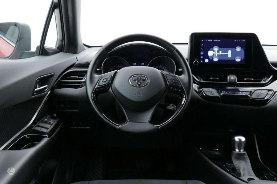 Красный Тойота C-HR 2023 в Вильнюс, объемом двигателя 1.80 л и пробегом 62 тыс. км за 26500 €, фото 9 на AUTOMOTO.COM.LV